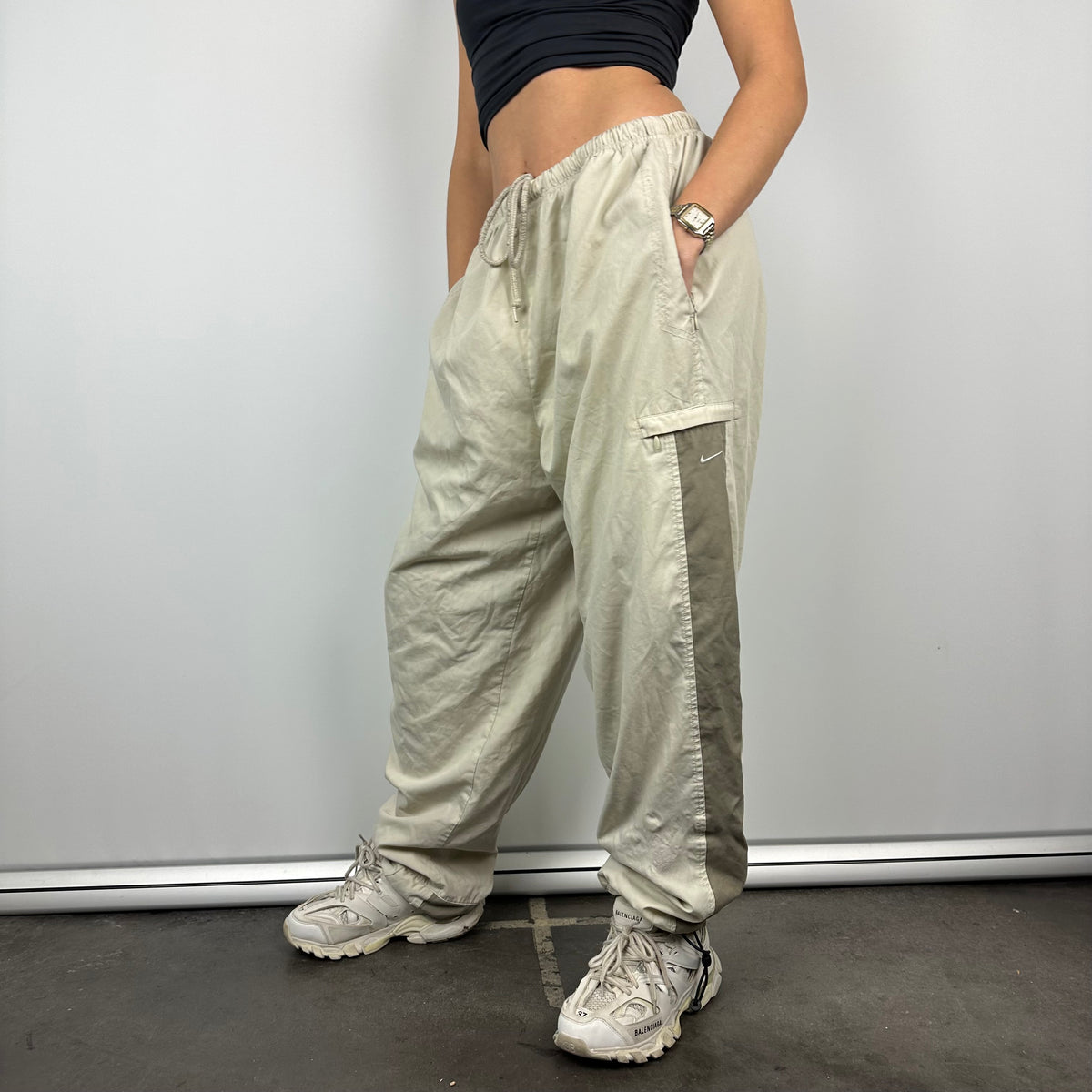 Nike Cream Embroidered Swoosh Track Pants (XL) – Jamie Online Vintage